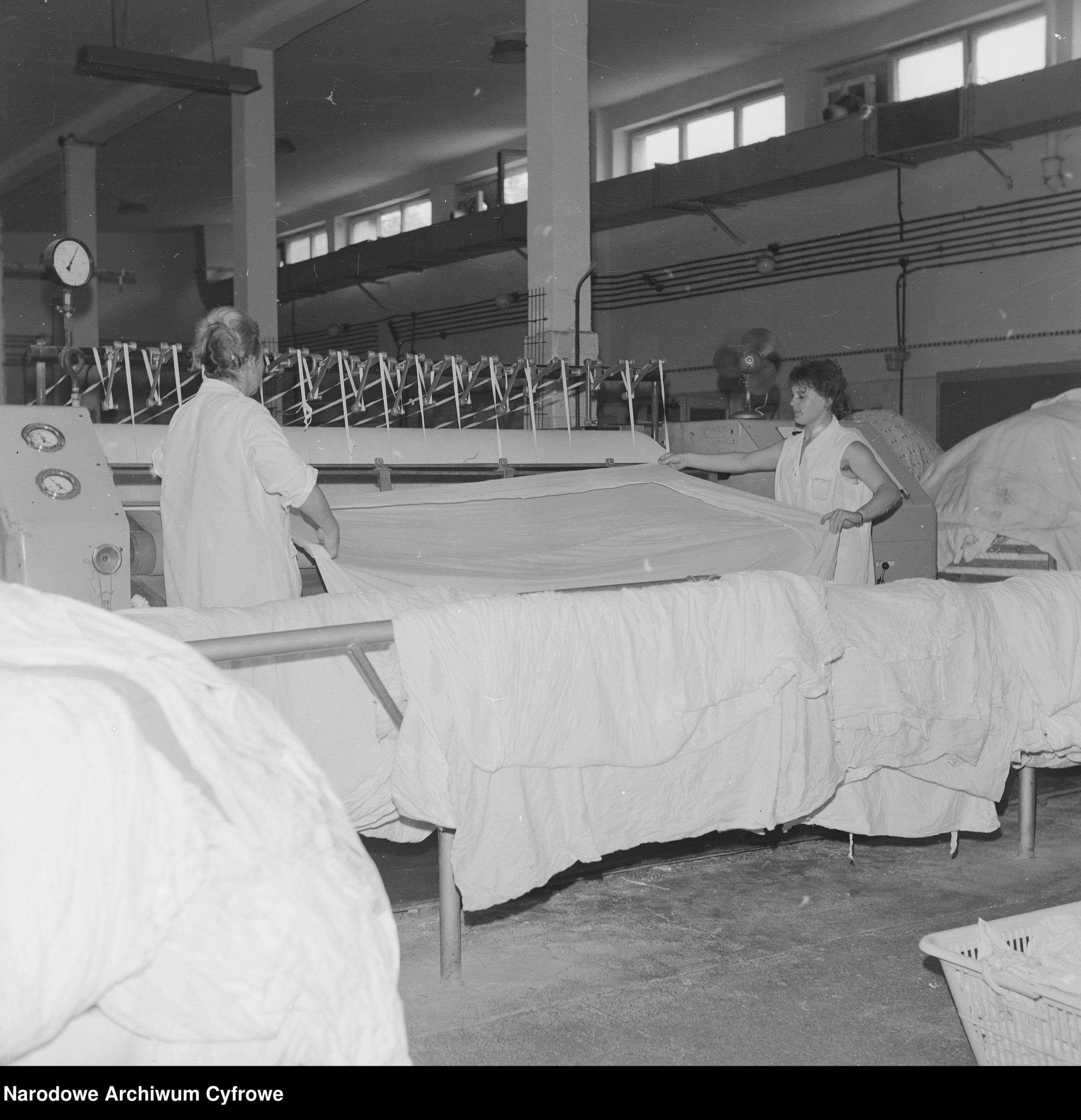 Magiel - nieodłączny element życia codziennego w PRL-u który odszedł w ...